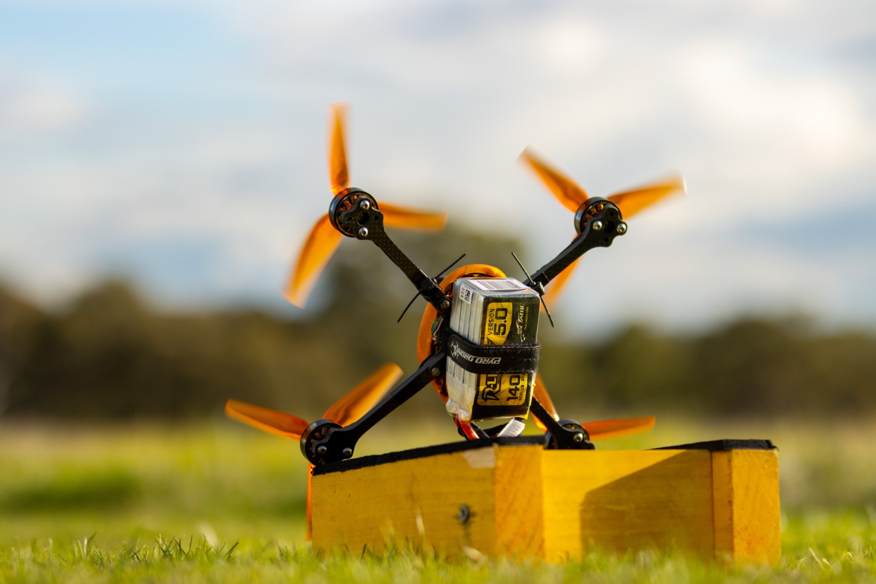 万众翼新丨TATTU成为2024中国无人机竞速联赛技术服务商！ - DRA官网