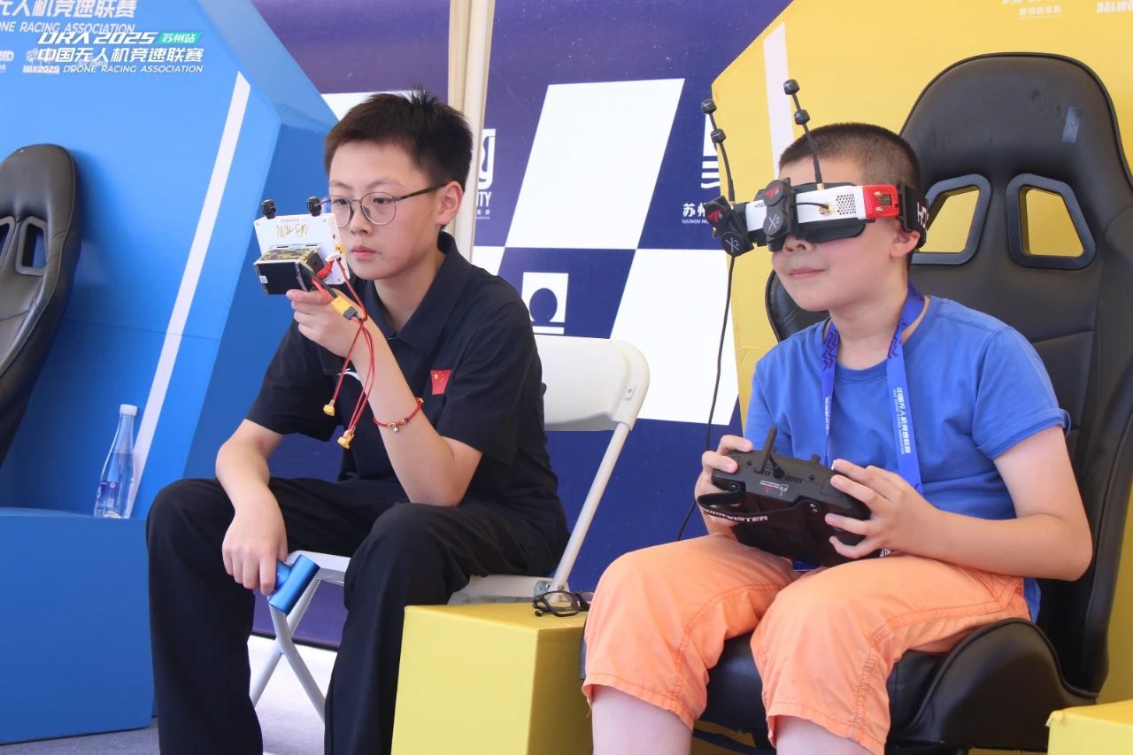 倒计时三天！2025年中国无人机竞速联赛（鄂尔多斯站）即将开赛 - 与梦想比翼